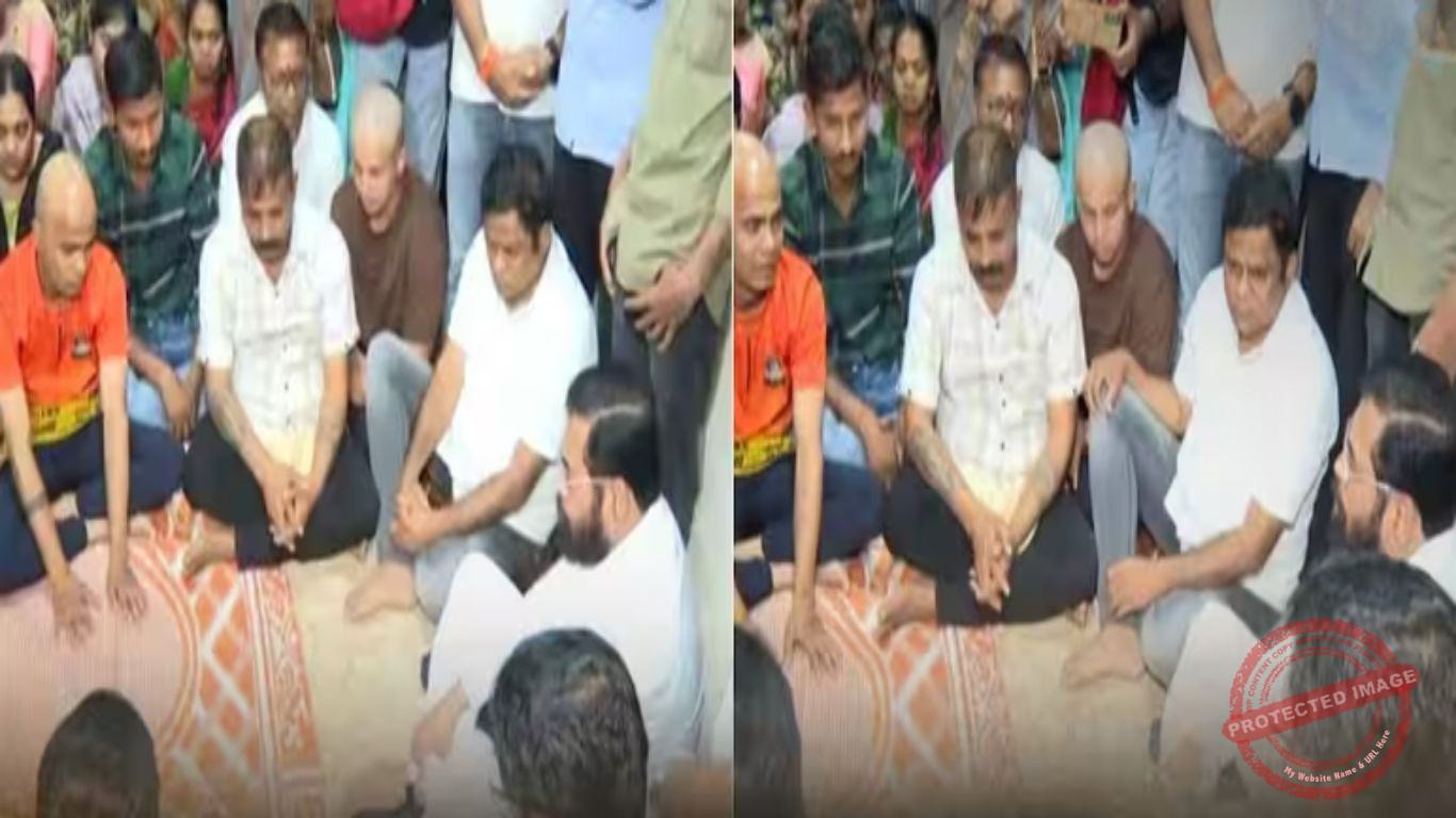 Eknath Shinde Meets Family of Mangesh Kalokhe in Khopoli, Assures ...