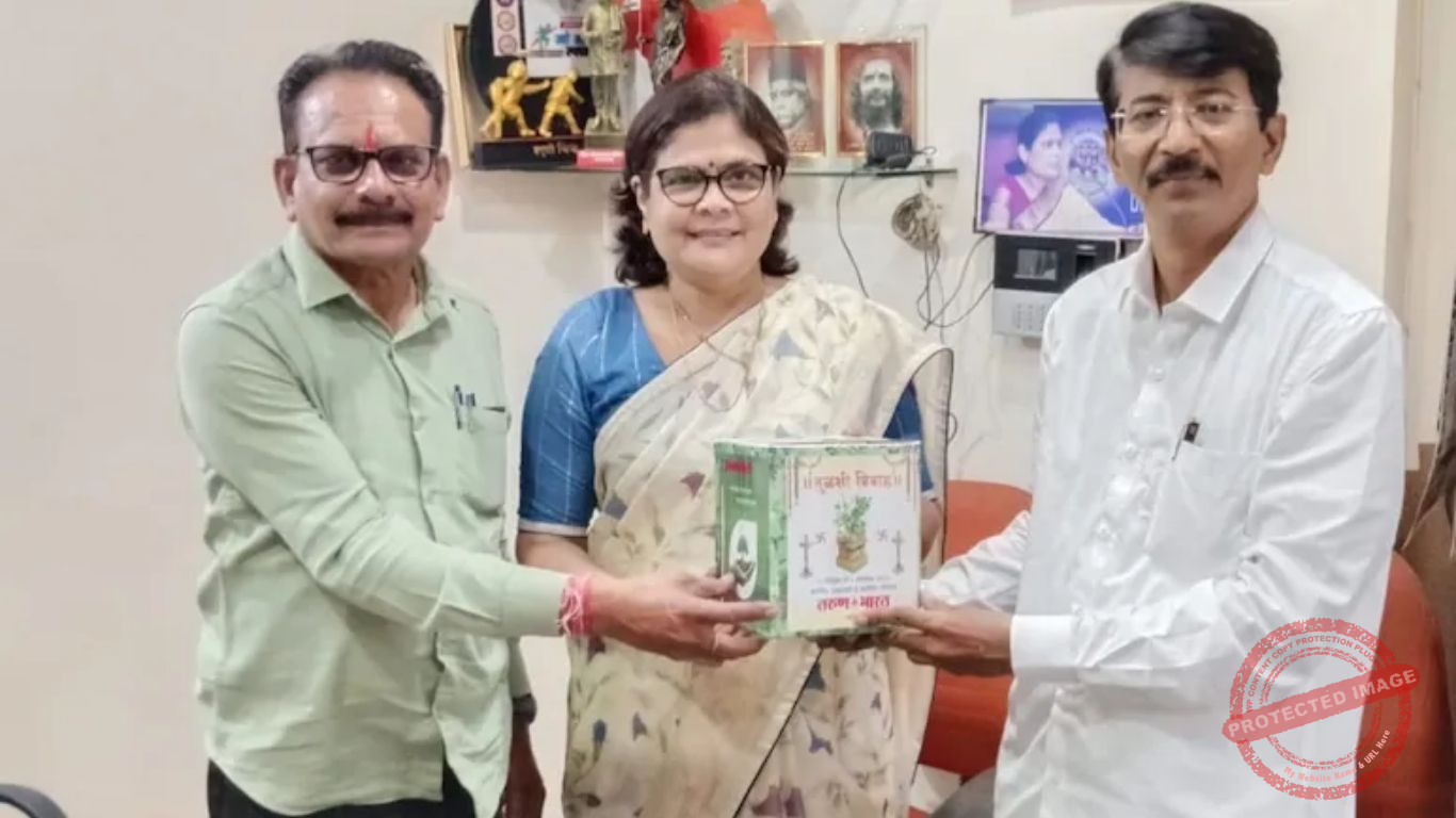Nagpur BJP Crisis: Former Mayor Archana Dehankar Leaves Home After ...